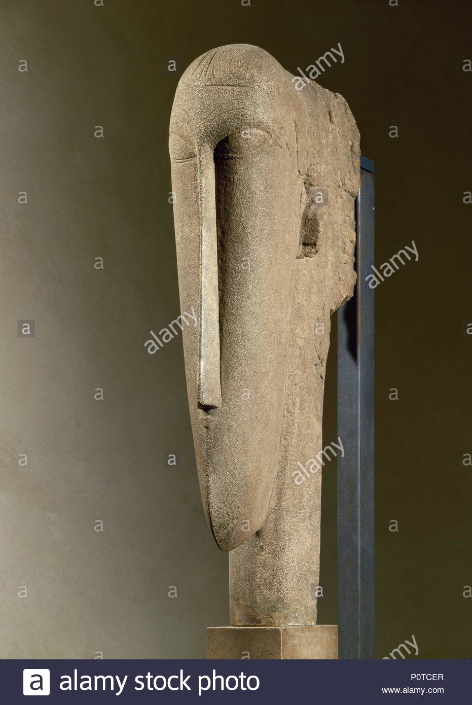 Modigliani Sculpture Stock Photos & Modigliani Sculpture Stock Images ...