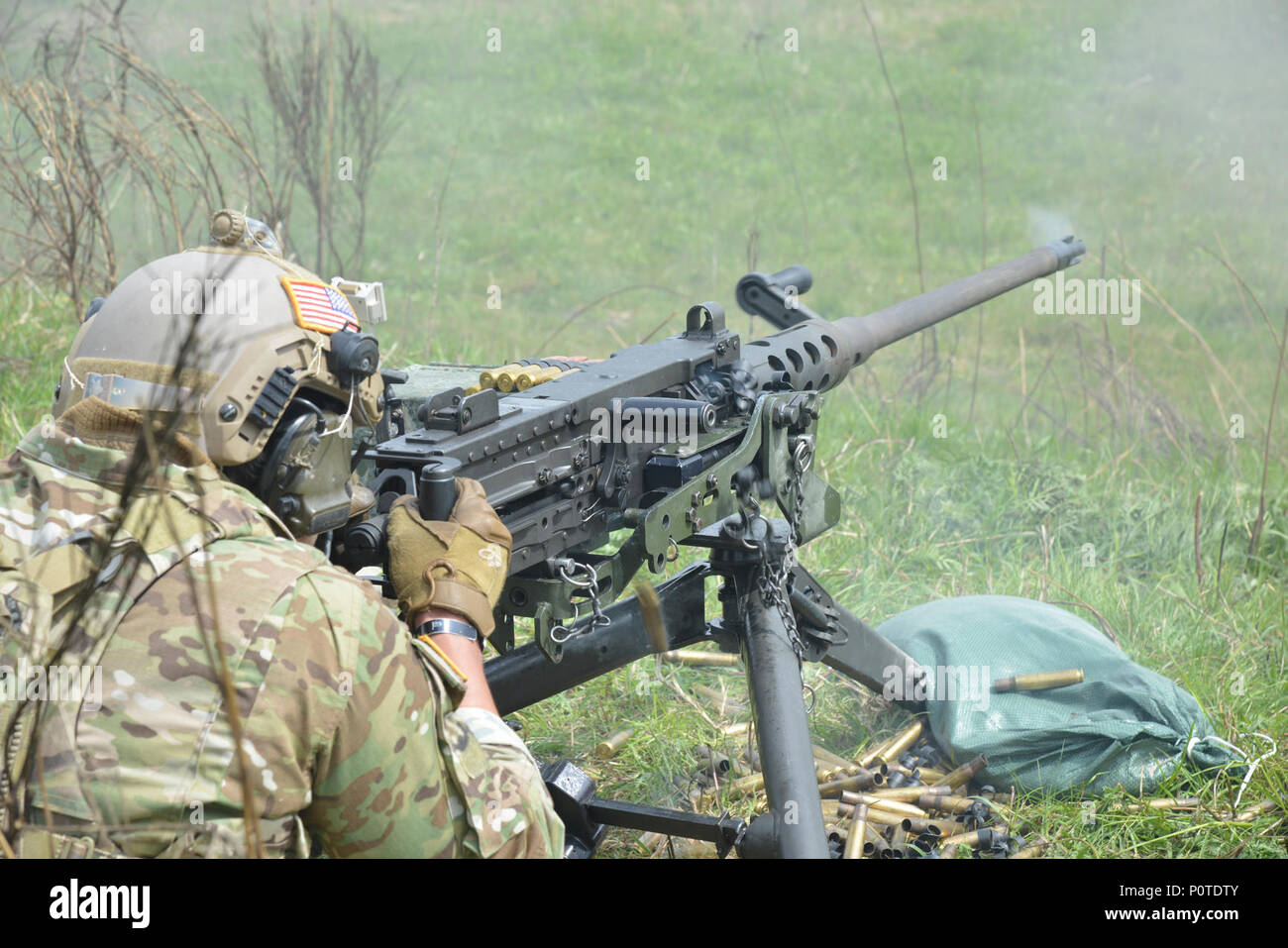 Firing an mk19 hi-res stock photography and images - Alamy