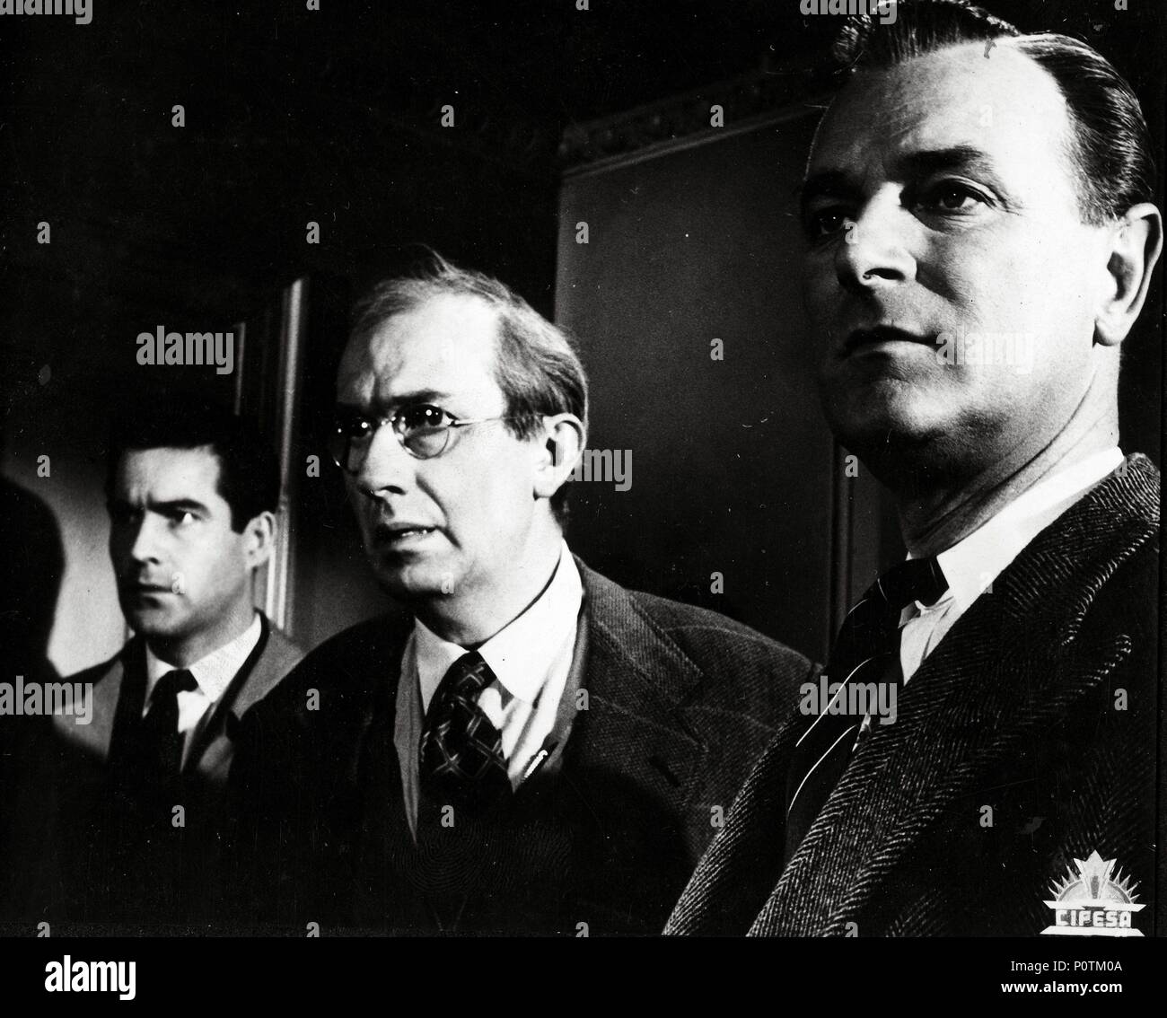 Basil dearden hi-res stock photography and images - Alamy