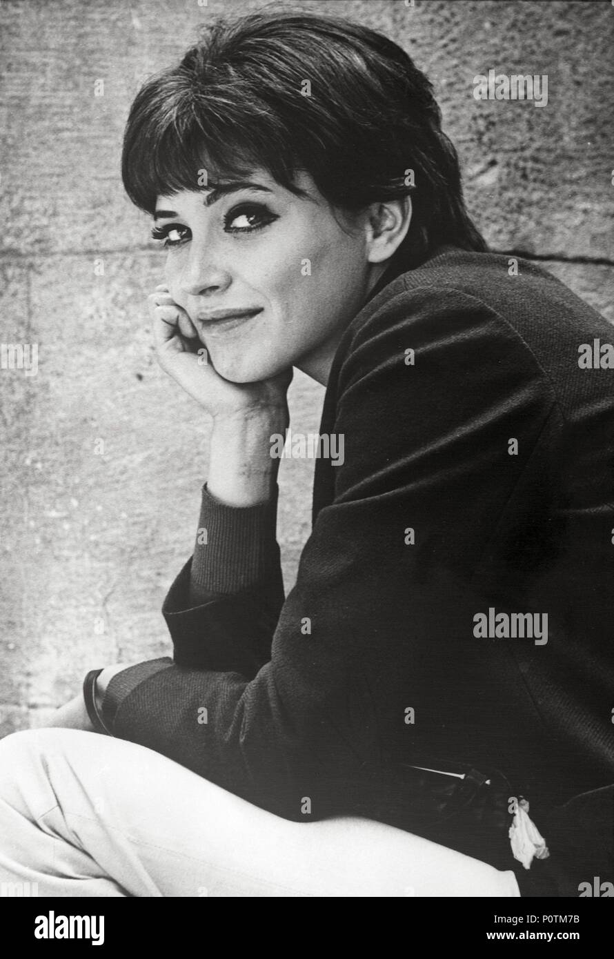 Stars: ANNA KARINA Stock Photo - Alamy