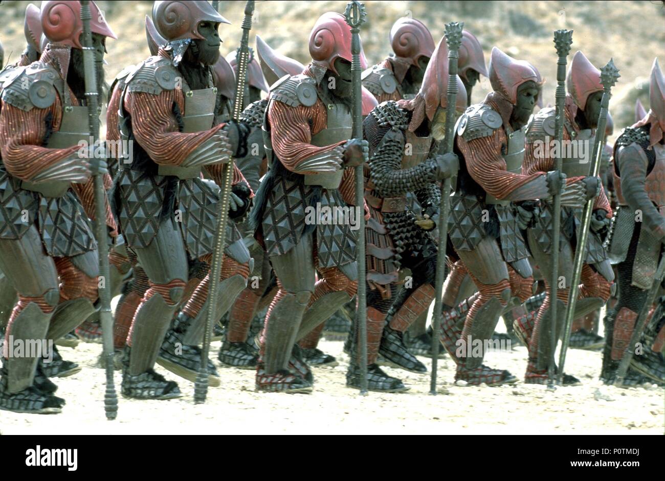 Planet of the apes 2001 hi-res stock photography and images - Alamy