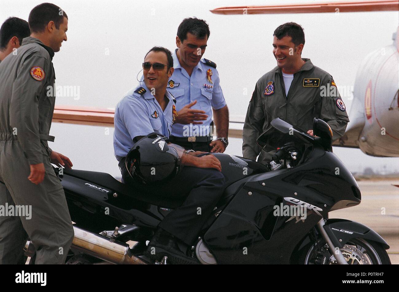 Original Film Title: ALAS ROTAS. English Title: ALAS ROTAS. Film ...