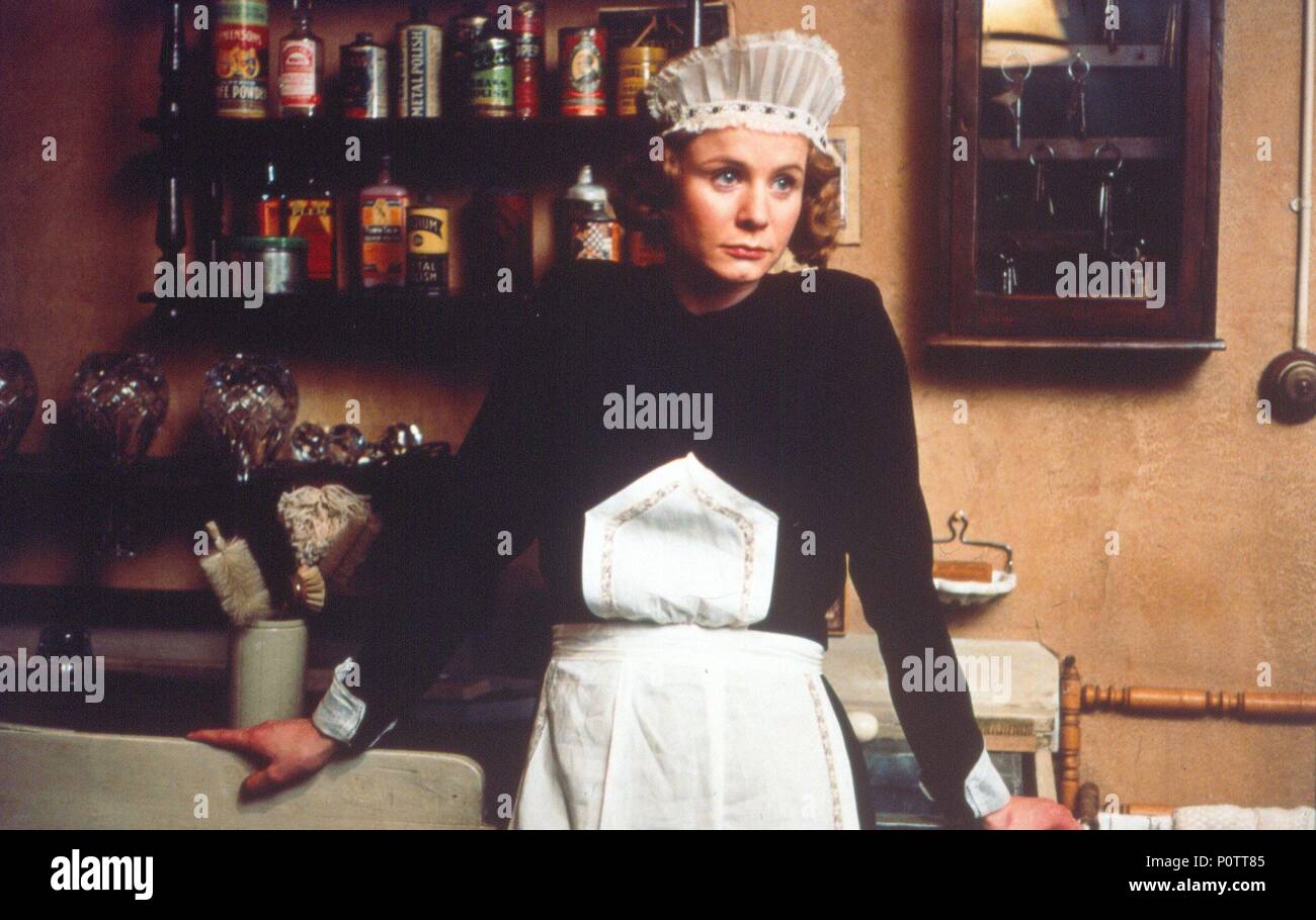 Emily watson gosford park hi-res stock photography and images - Alamy