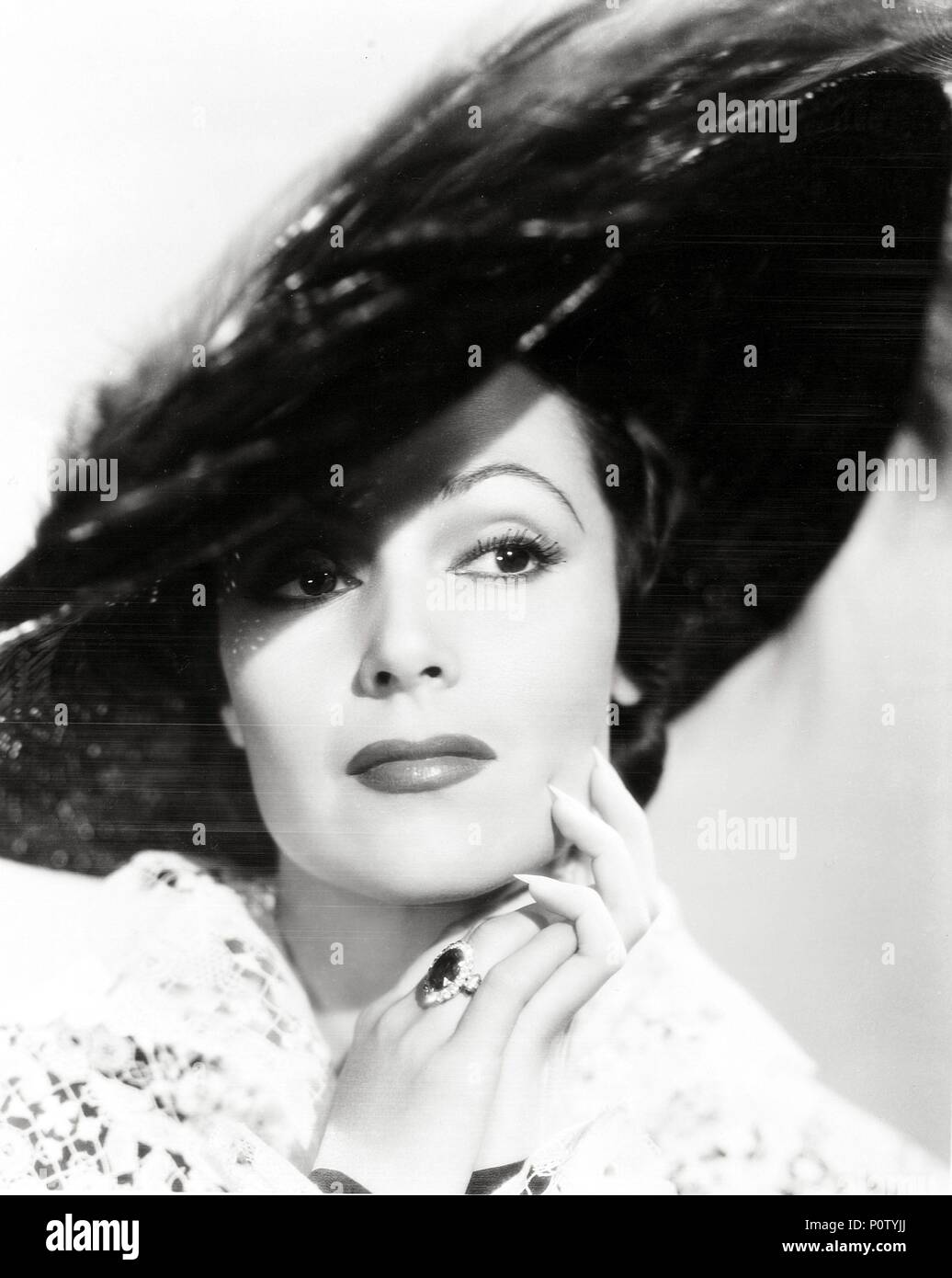 Stars: DOLORES DEL RIO Stock Photo - Alamy