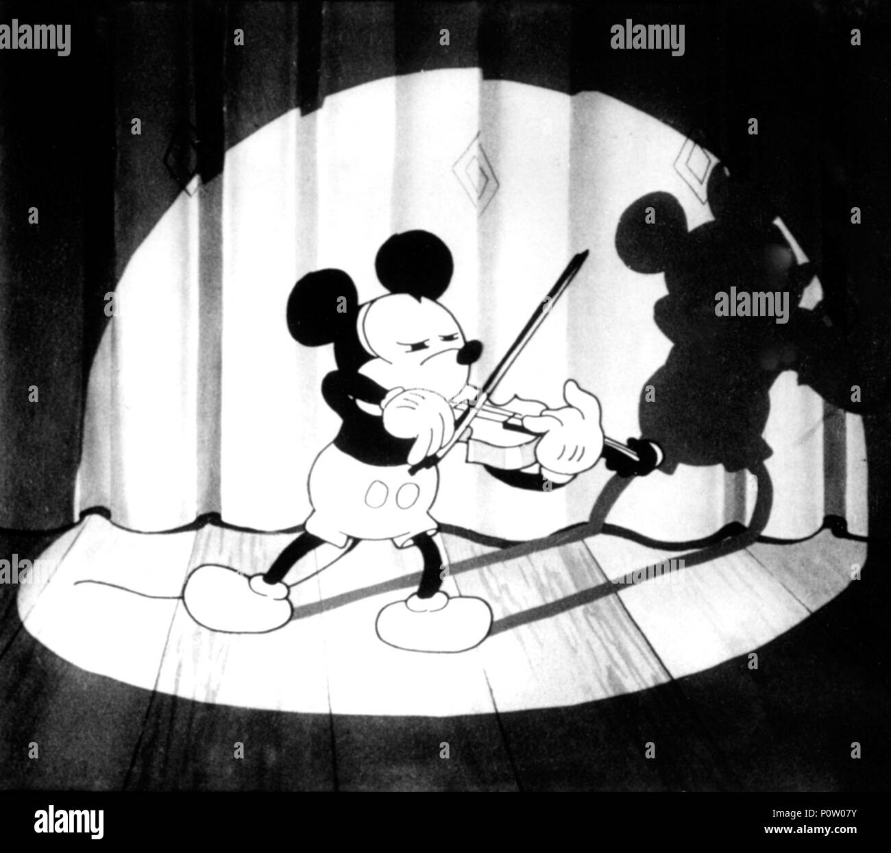 Walt disney and mickey mouse Black and White Stock Photos & Images - Alamy