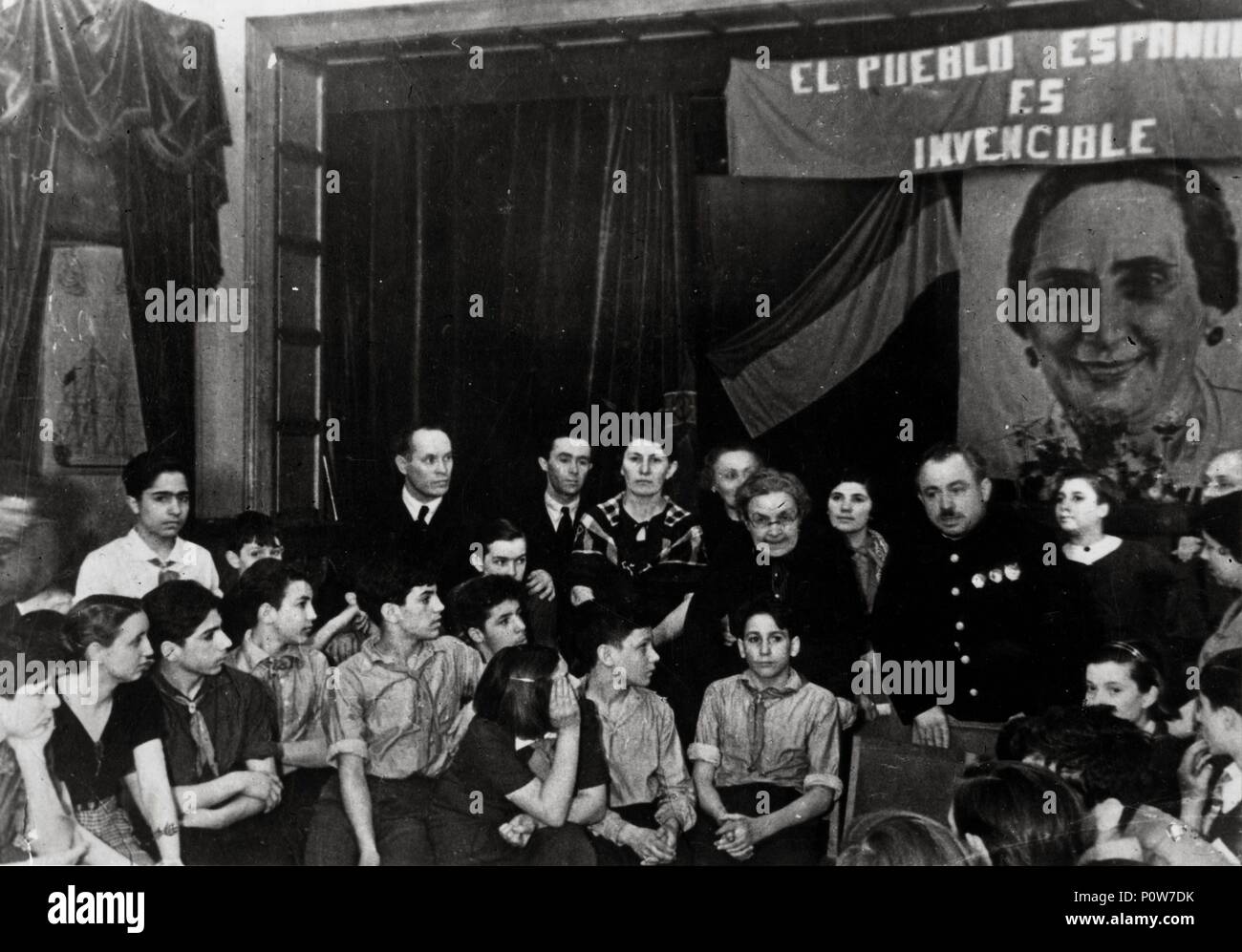 Original Film Title: LOS NIÑOS DE RUSIA. English Title: CHILDREN OF ...