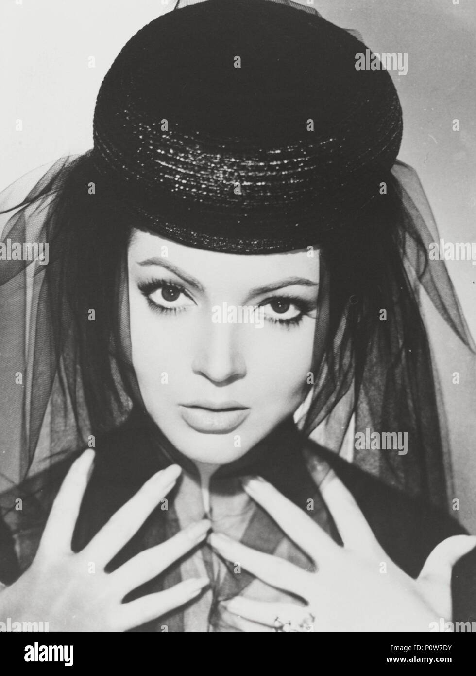 Stars: SARA MONTIEL Stock Photo - Alamy