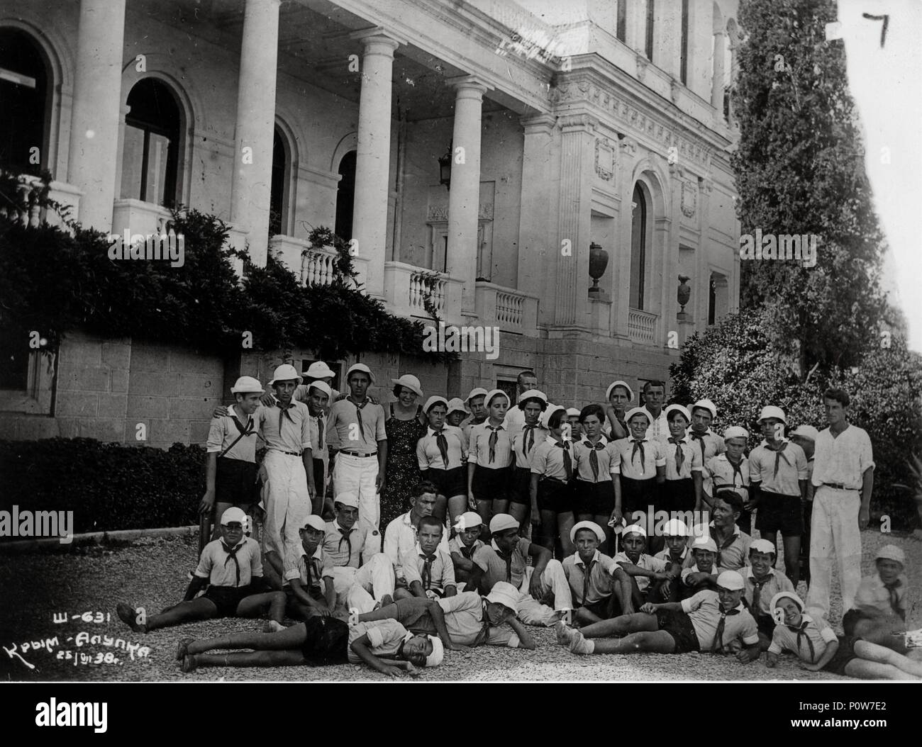 Original Film Title: LOS NIÑOS DE RUSIA. English Title: CHILDREN OF ...