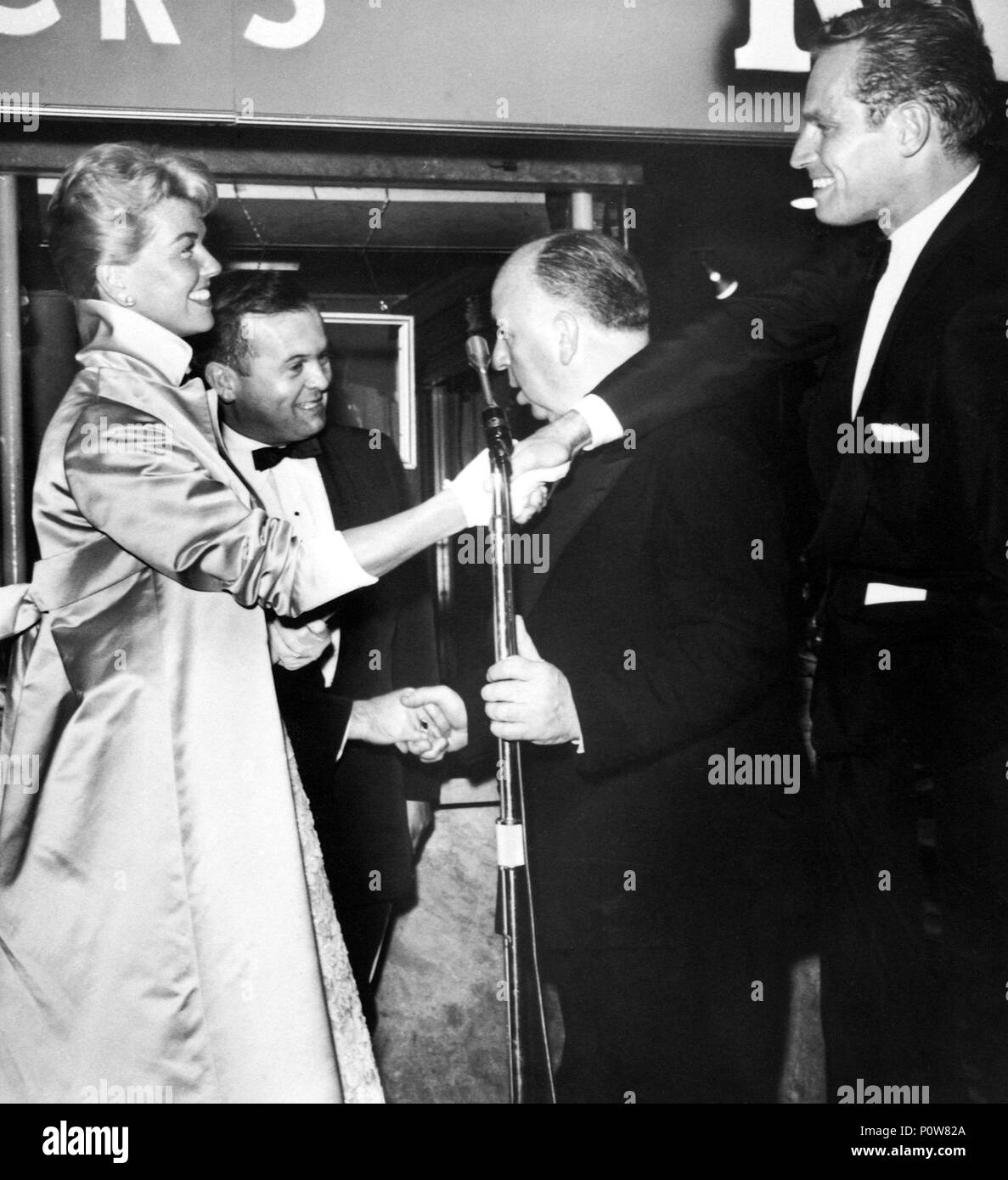 Original Film Title: THE MAN WHO KNEW TOO MUCH. English Title: THE MAN ...