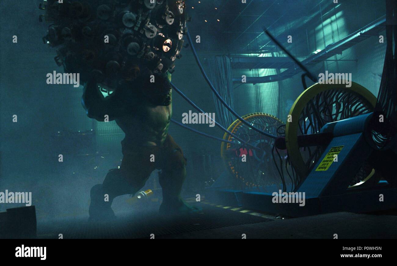 Ang Lee Hulk High Resolution Stock Photography and Images - Alamy