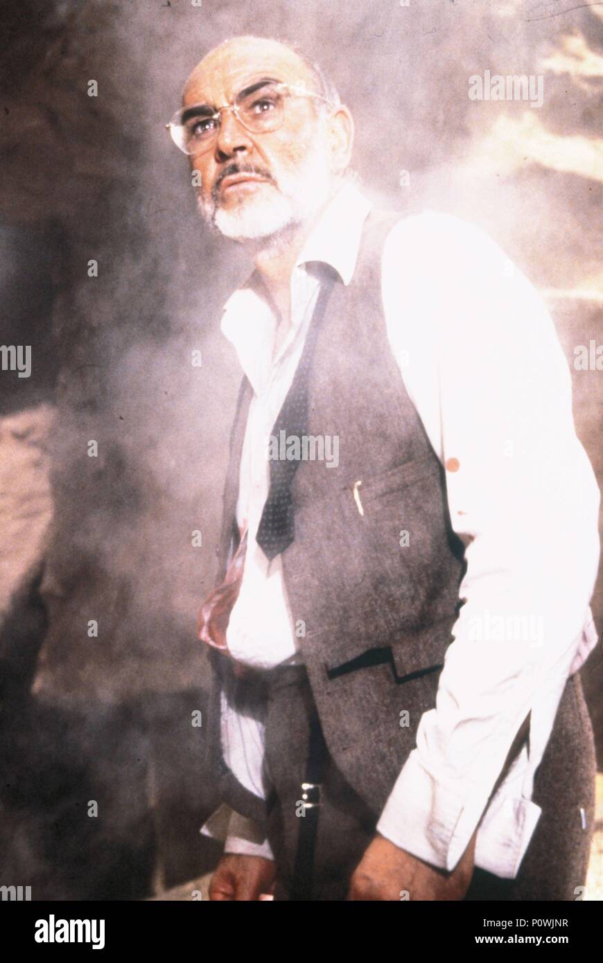 Sean connery indiana jones last hi-res stock photography and images - Alamy
