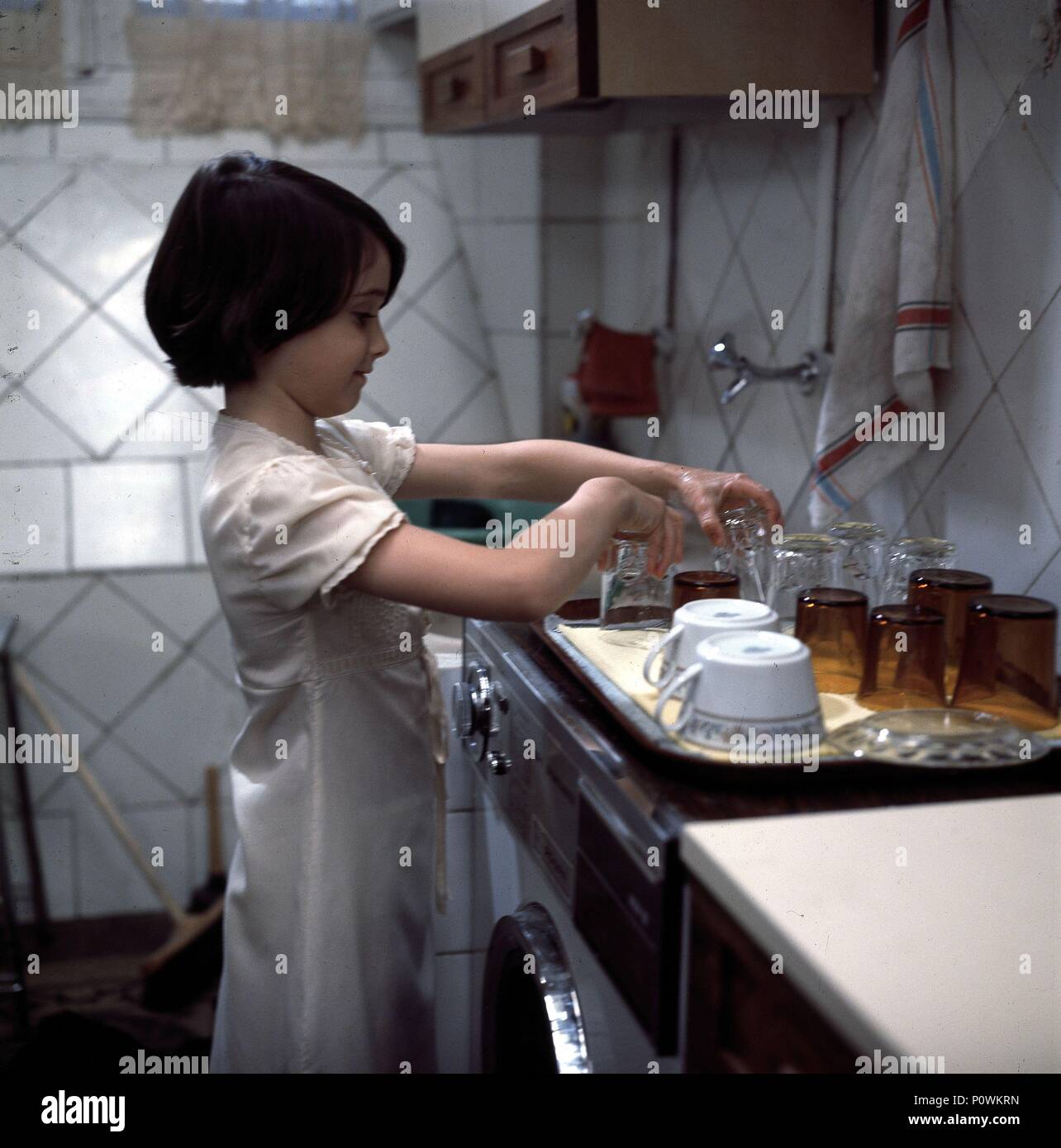 Carlos saura ana torrent hi-res stock photography and images - Alamy