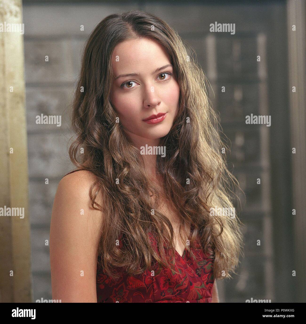 Amy acker hi-res stock photography and images - Alamy