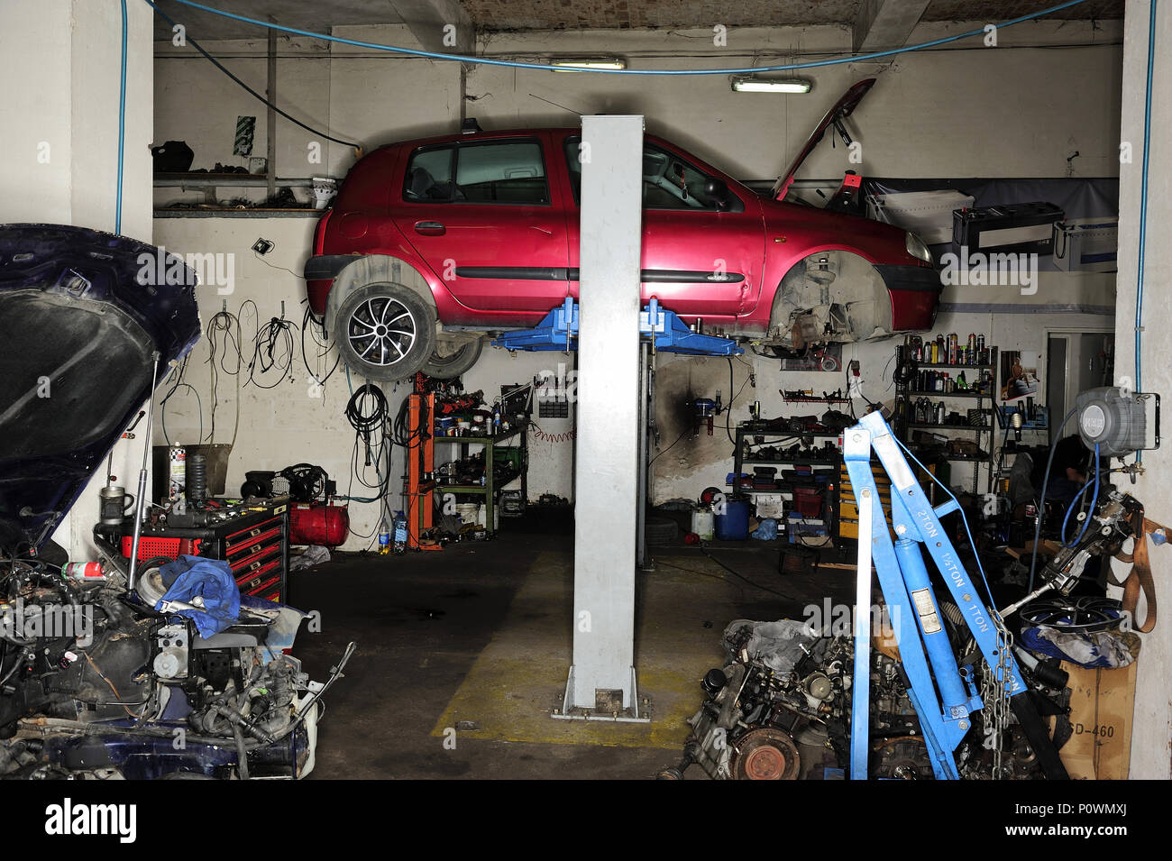 workshop, car, service, repair, platform, parts, professionally, work ...