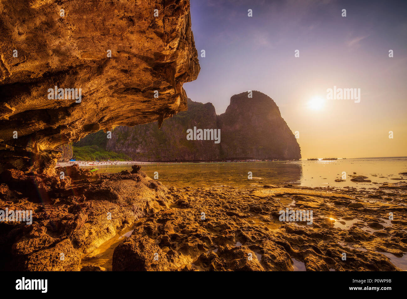 Maya beach hi-res stock photography and images - Alamy