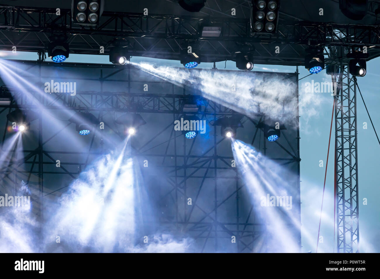 Modern searchlights hi-res stock photography and images - Alamy