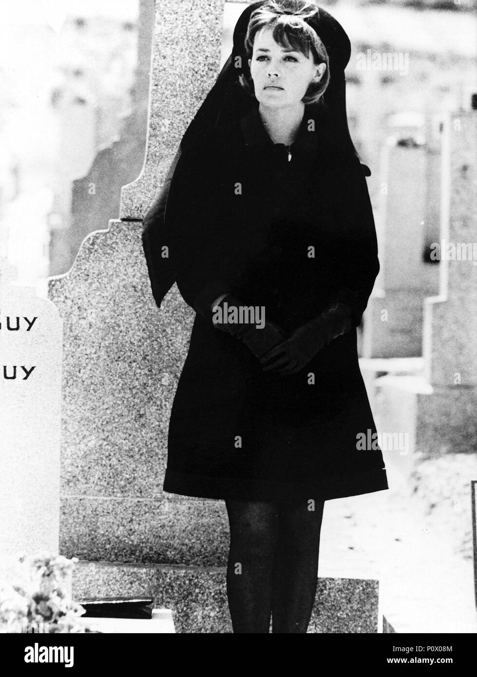 La mariee etait en noir 1968 hi-res stock photography and images - Alamy