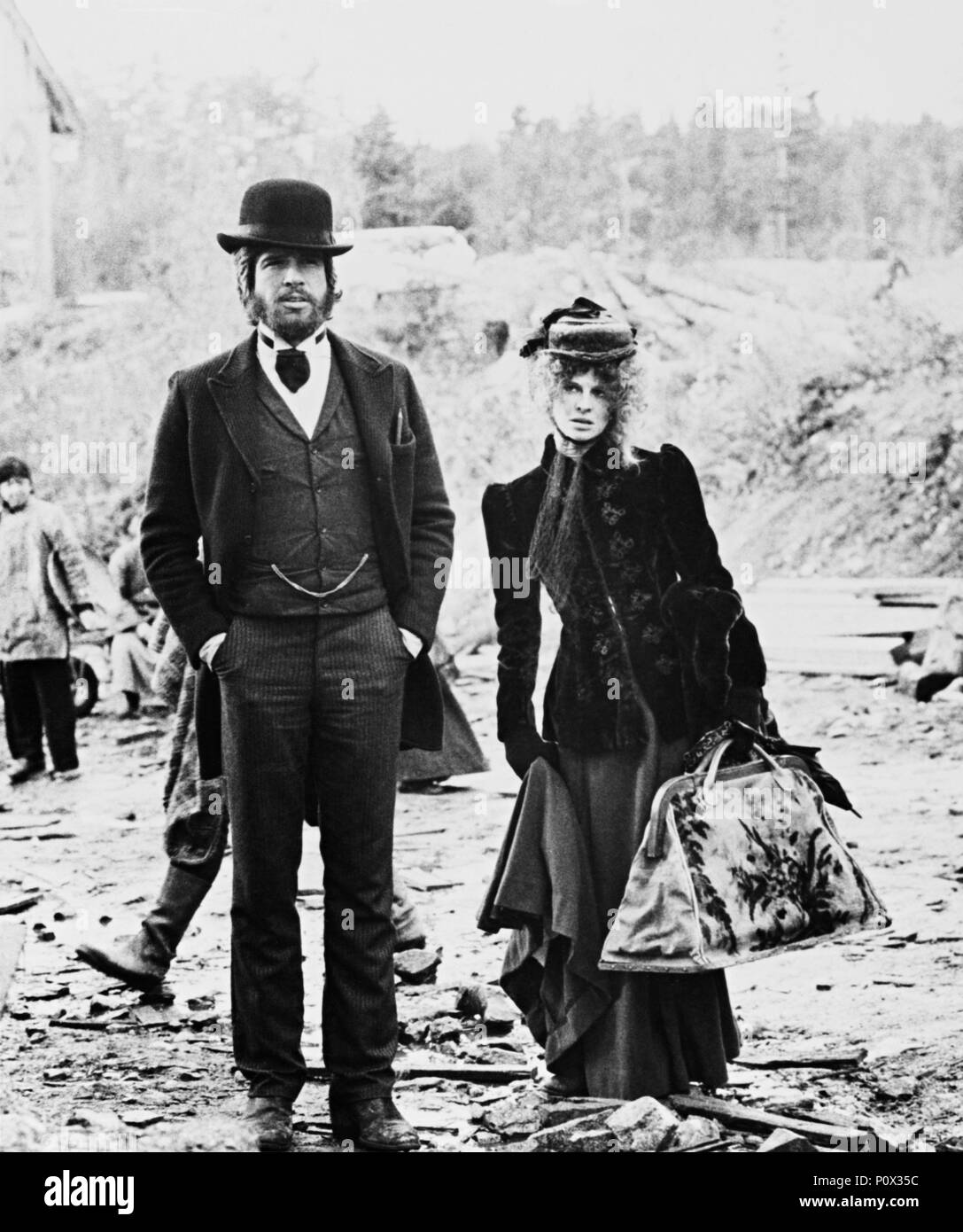 Warren beatty and julie christie hi-res stock photography and images ...