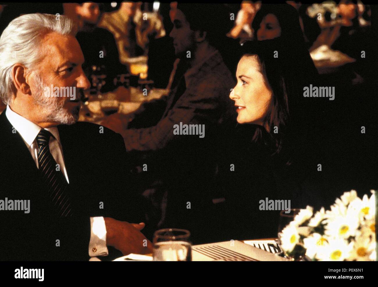 Demi moore disclosure 1994 hi-res stock photography and images - Alamy