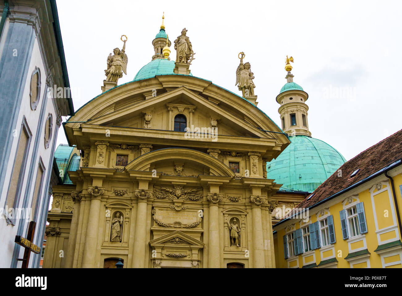 Graz cathedral hi-res stock photography and images - Alamy