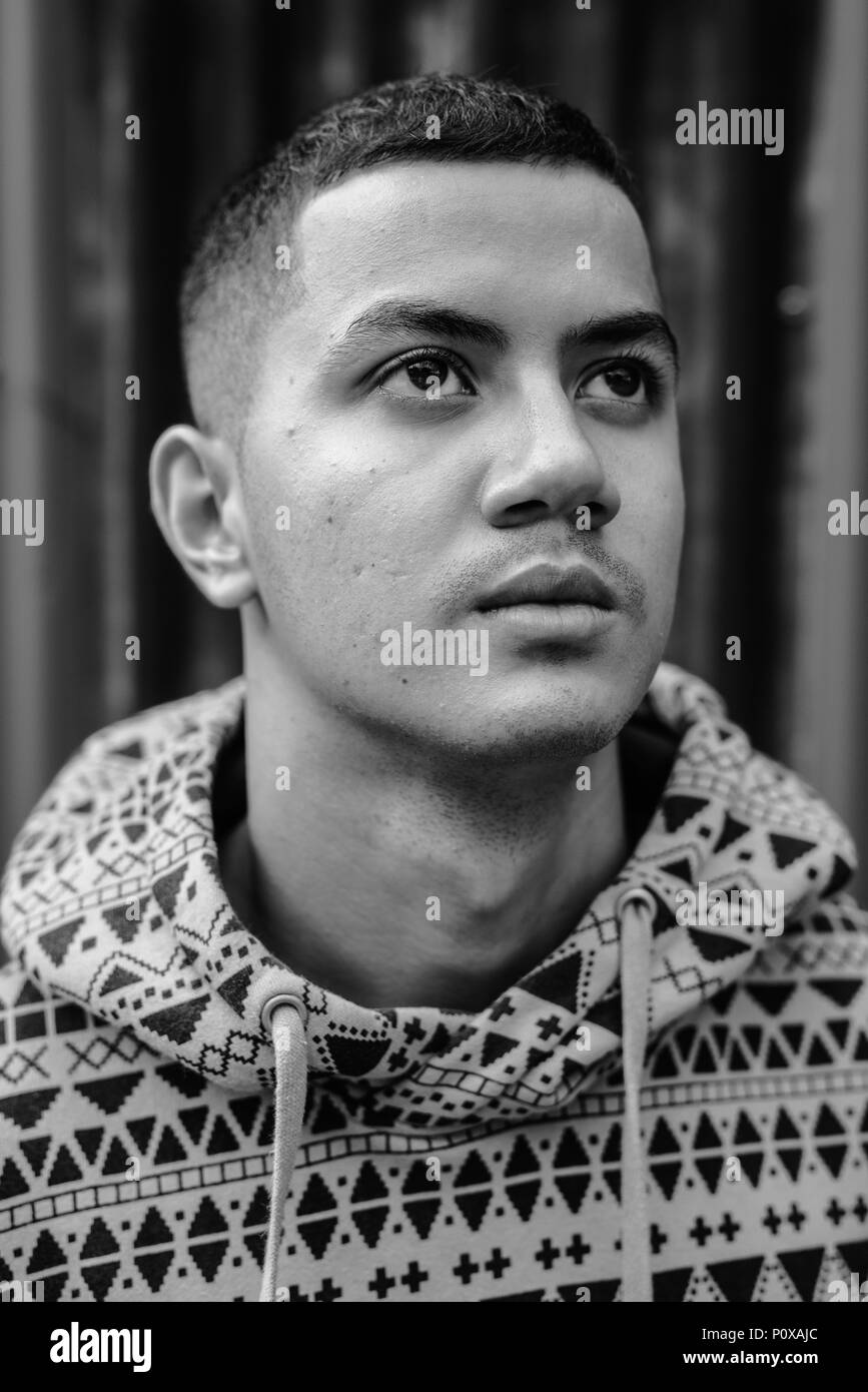 Old rusty sheet metal hi-res stock photography and images - Alamy