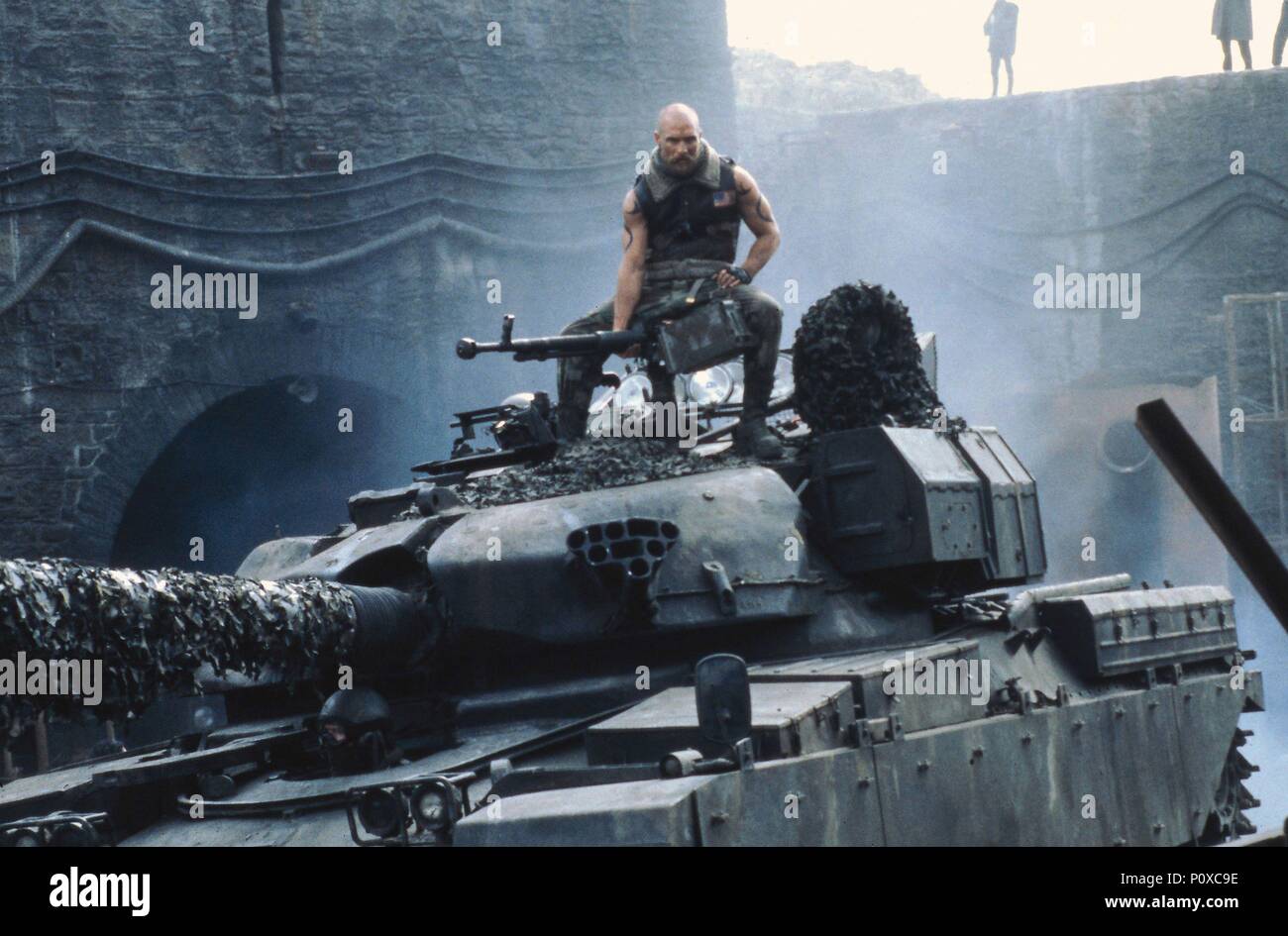 Reign of fire matthew mcconaughey hi-res stock photography and images ...