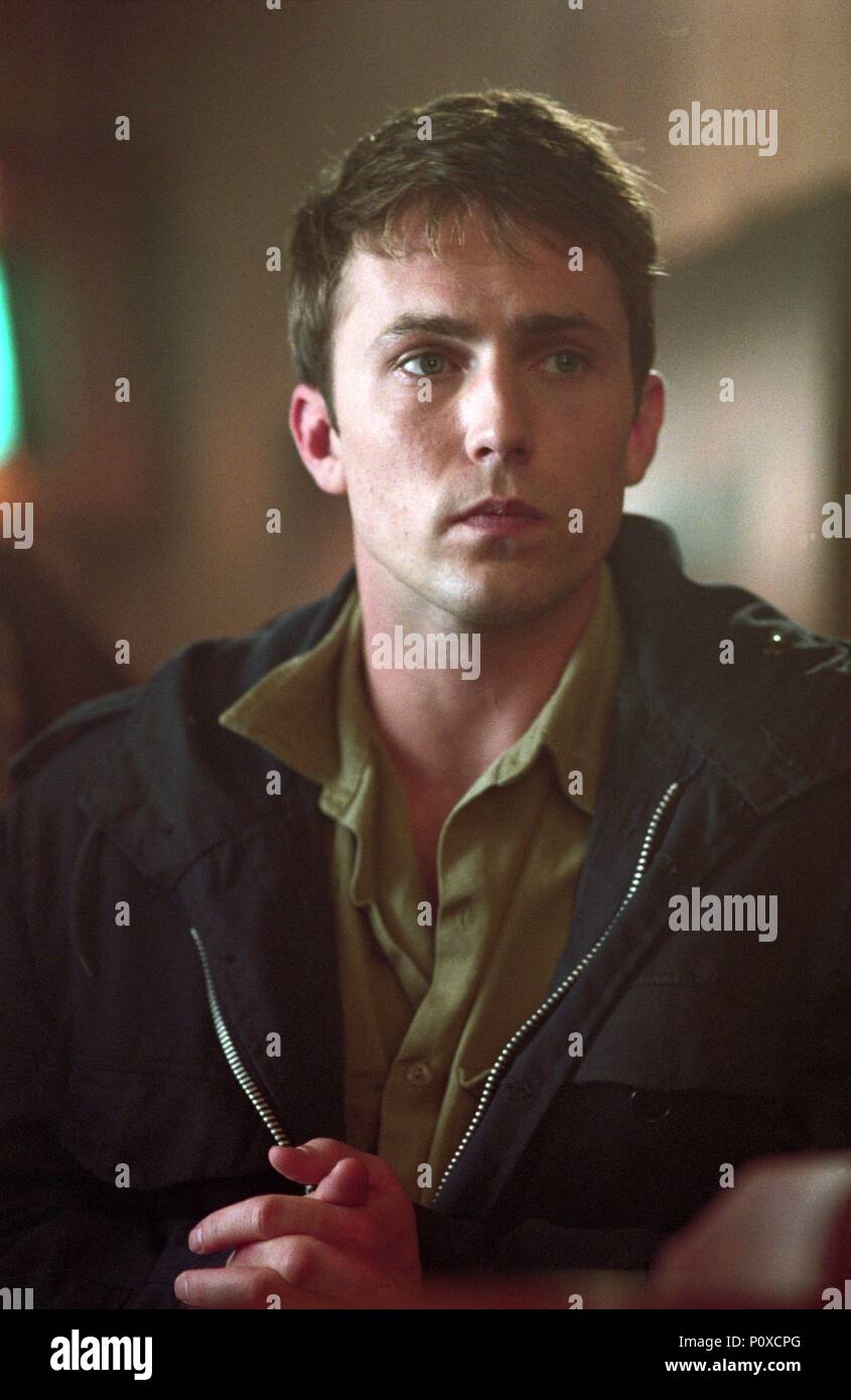 Film: ghost ship 2002 hi-res stock photography and images - Alamy