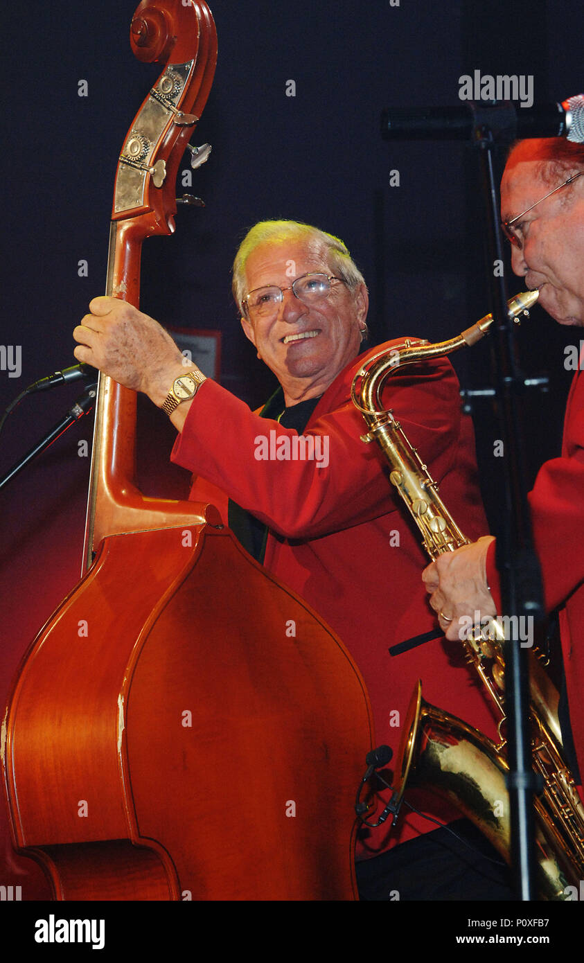 The Five Surviving Members of the "Bill Haley and The Comets" , Franny ...