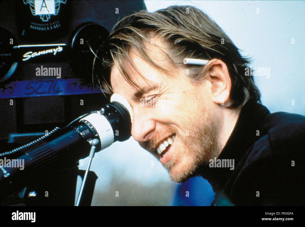 The war zone 1999 hi-res stock photography and images - Alamy