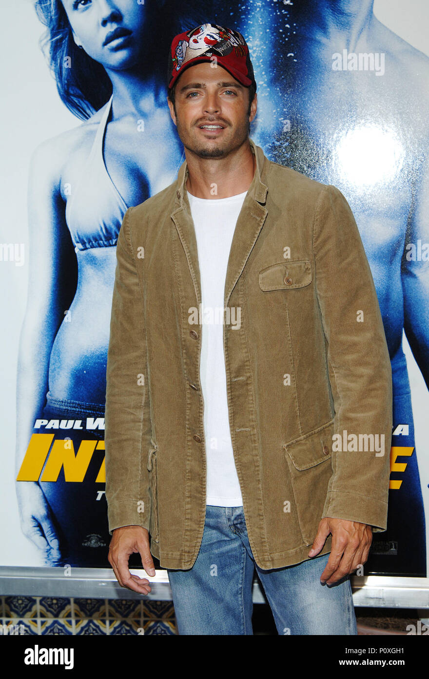 David Charvet arriving at the INTO THE BLUE Premiere at the Westwood ...