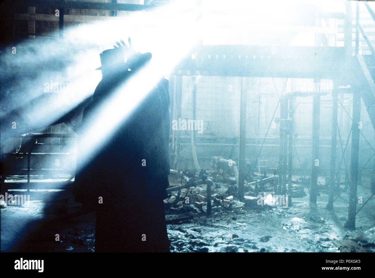 Darkman sam raimi hi-res stock photography and images - Alamy