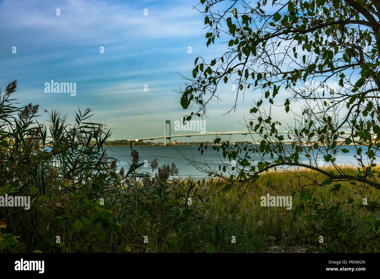 Whitestone bridge hi-res stock photography and images - Alamy
