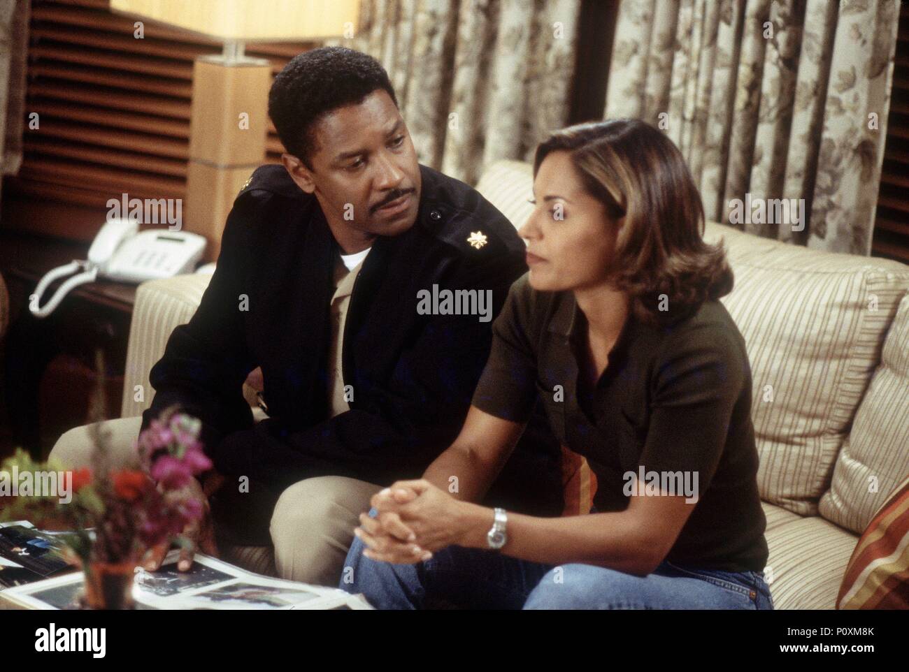 Denzel washington antwone fisher hi-res stock photography and images ...