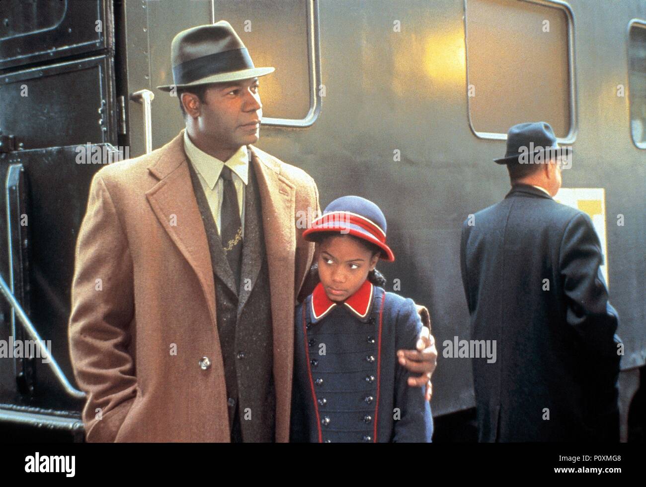 Original Film Title: FAR FROM HEAVEN. English Title: FAR FROM HEAVEN ...