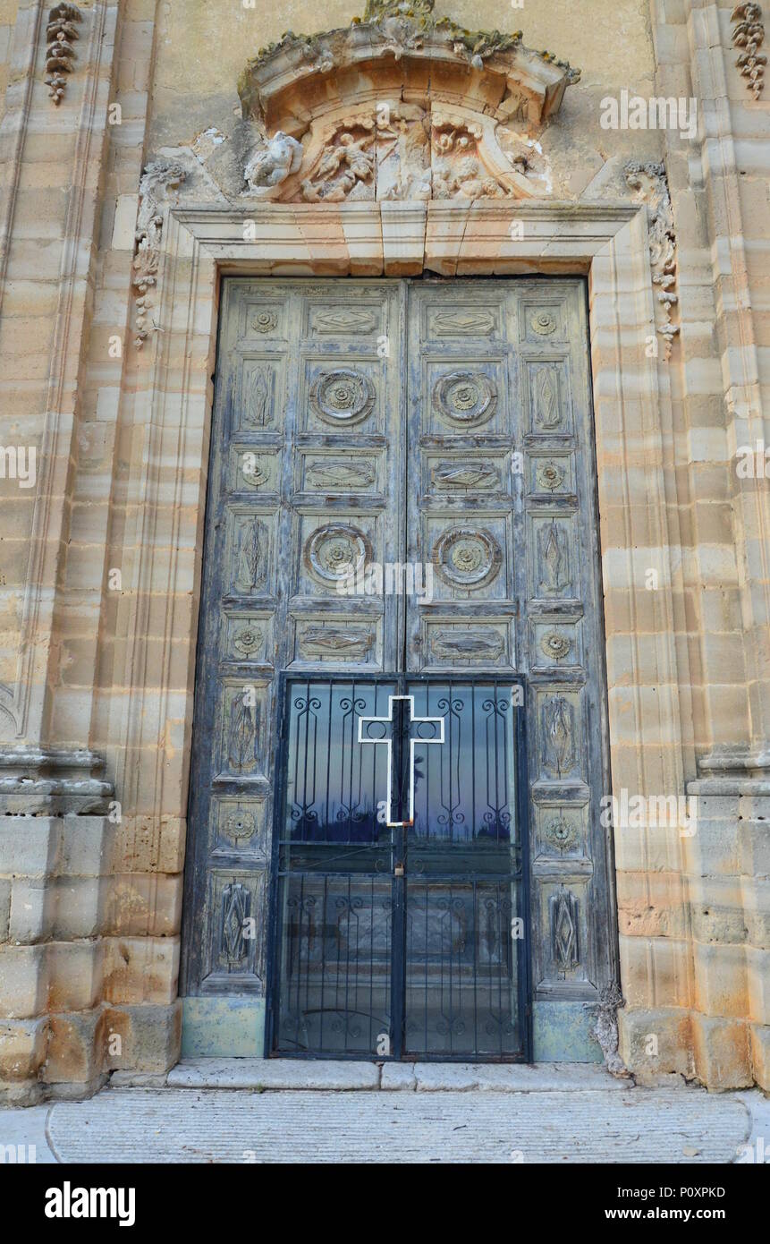 Old ruins of Partanna, Sicily Stock Photo - Alamy