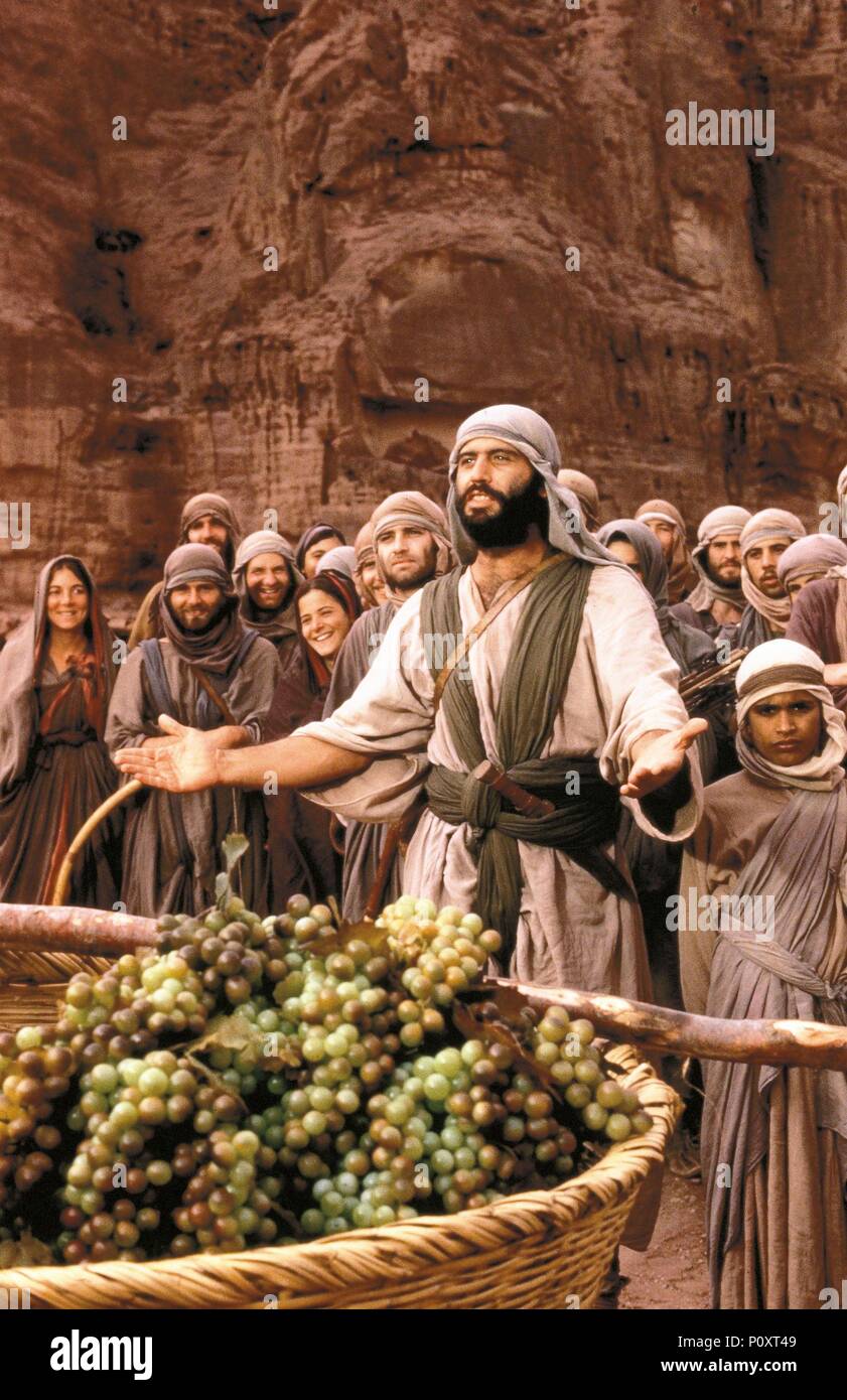 Jesus of nazareth 1977 hi-res stock photography and images - Alamy