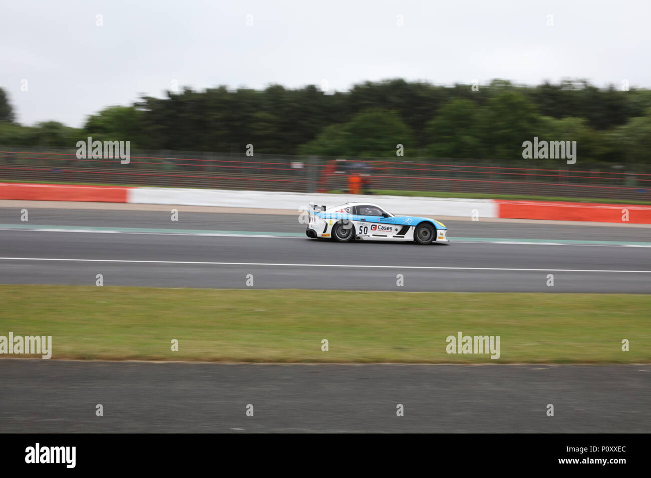 Ginetta gt4 hi-res stock photography and images - Alamy