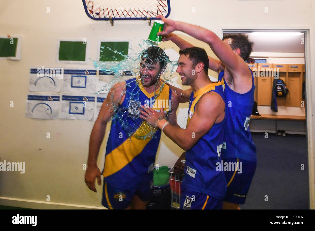 Gatorade shower football hi-res stock photography and images - Alamy