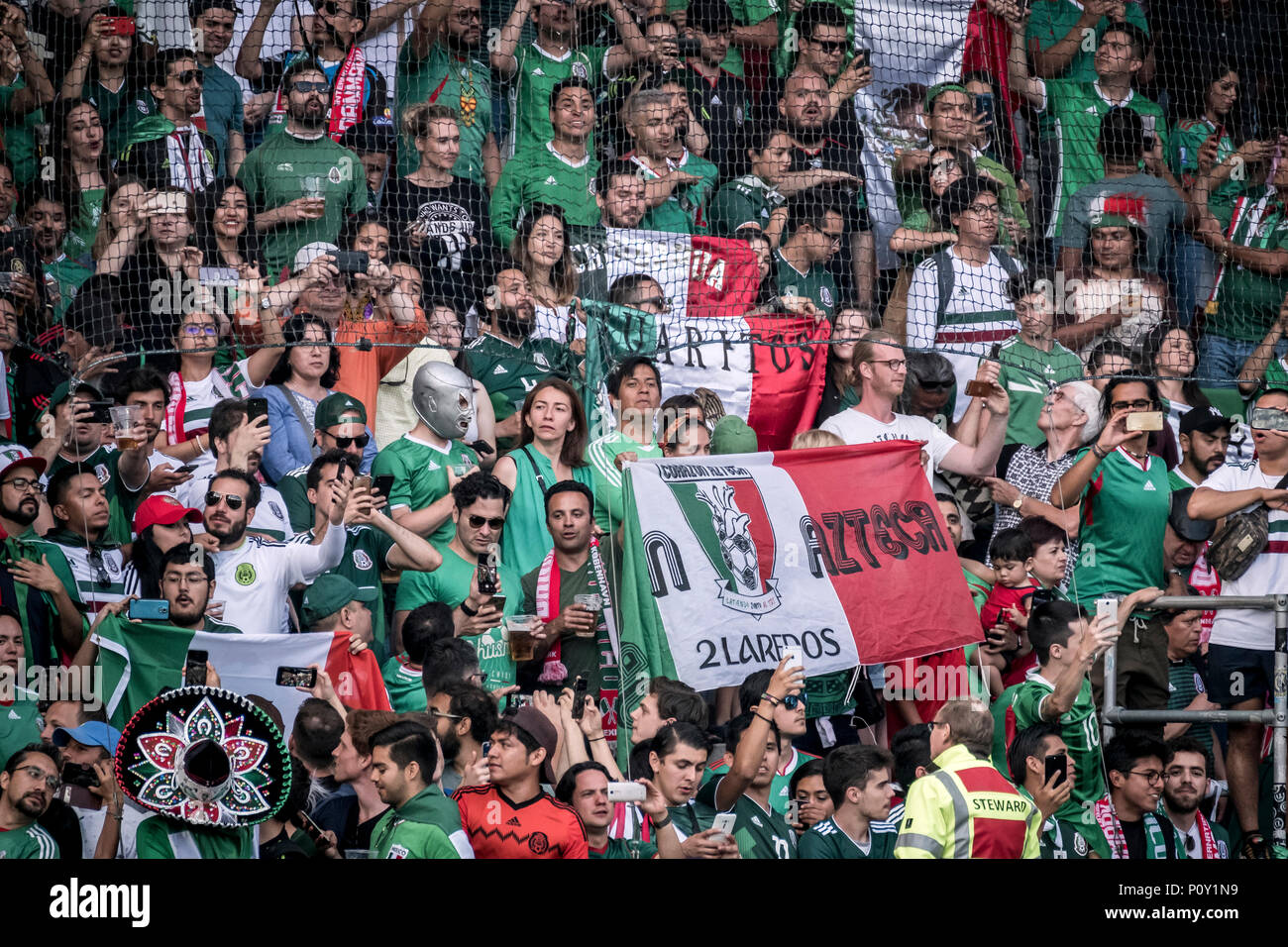 Mexico fans during the game hi-res stock photography and images - Alamy