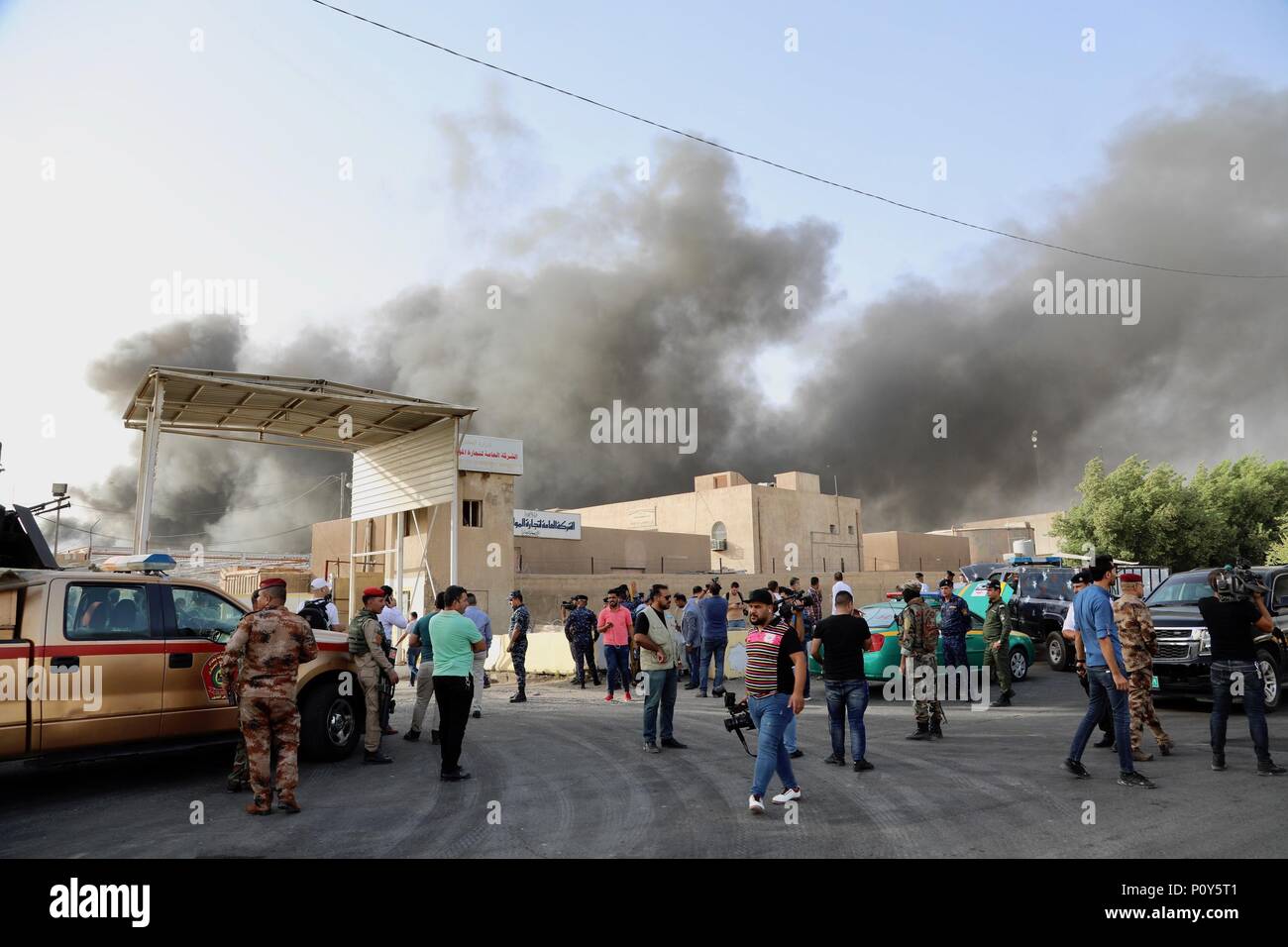 Iraqi firefighters hi-res stock photography and images - Alamy