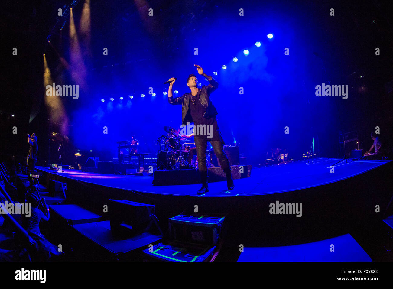 Freedom child by the script hi-res stock photography and images - Alamy