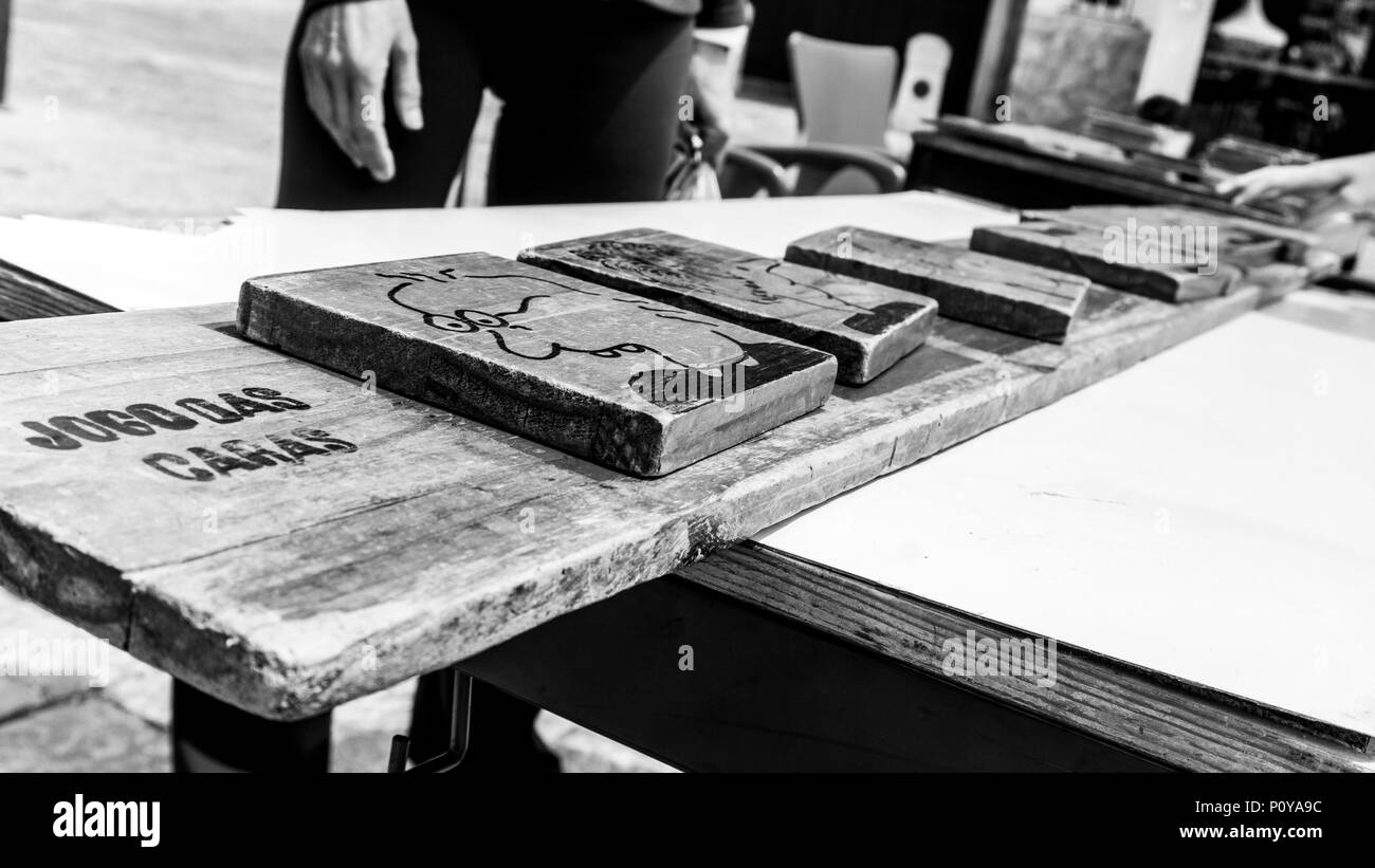 Ancient vintage style games in black and white Stock Photo - Alamy