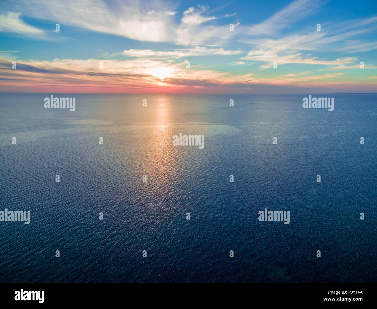 Sun setting sky clouds aerial hi-res stock photography and images - Alamy