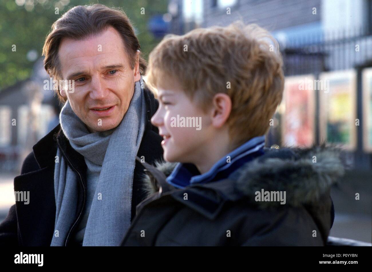 Love actually film still hi-res stock photography and images - Alamy