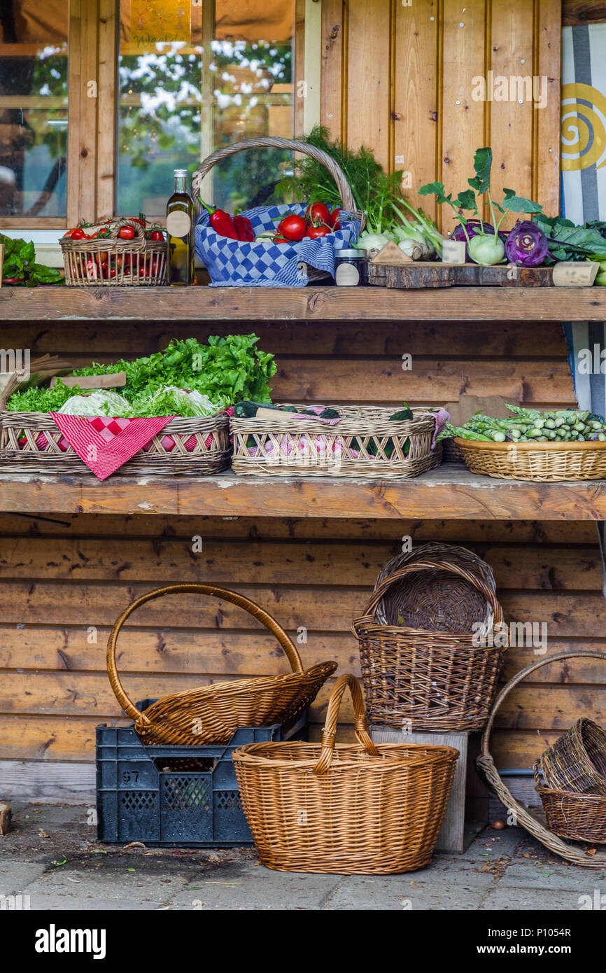 Grow local business hi-res stock photography and images - Alamy