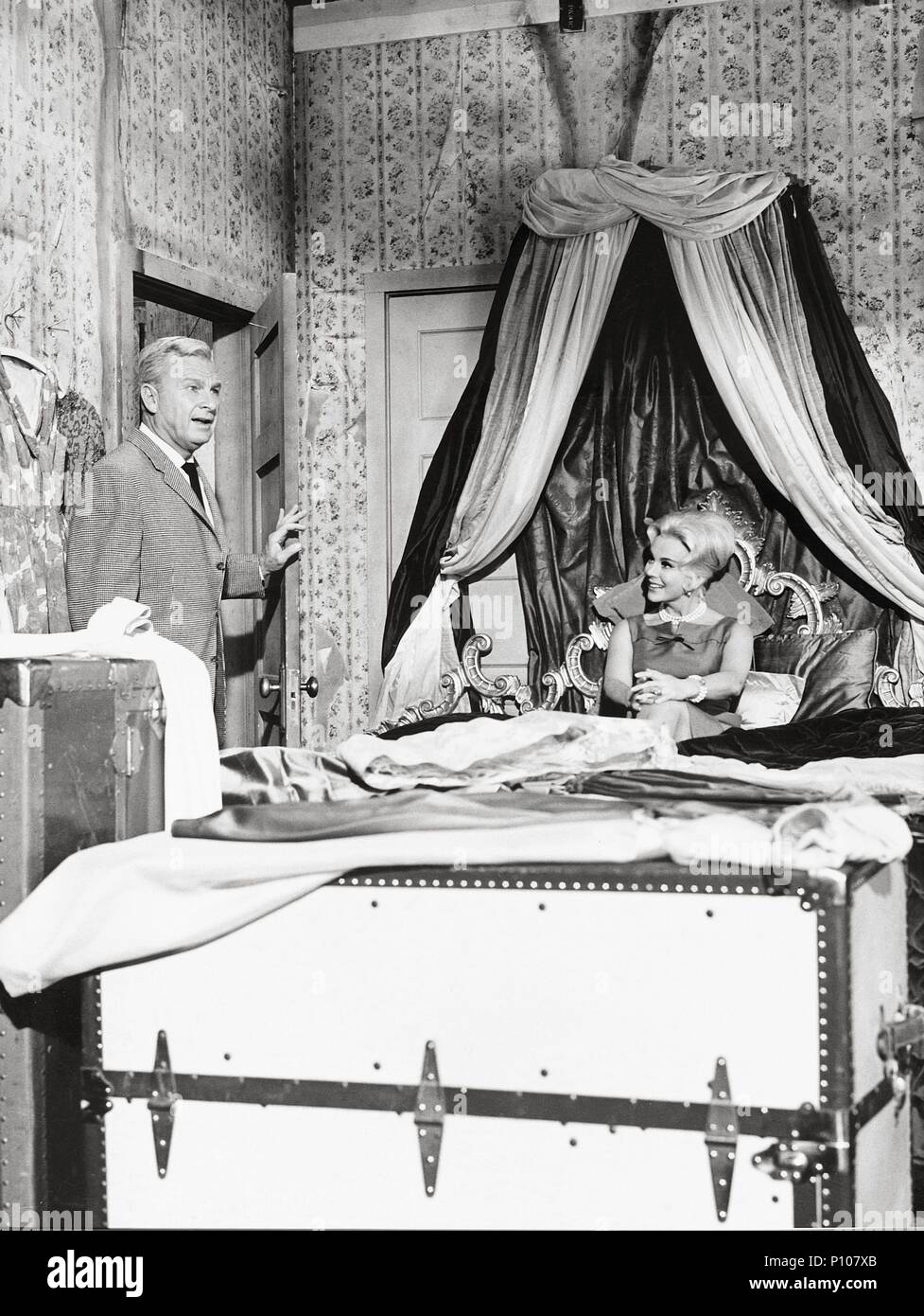 Green acres tv series hi-res stock photography and images - Alamy