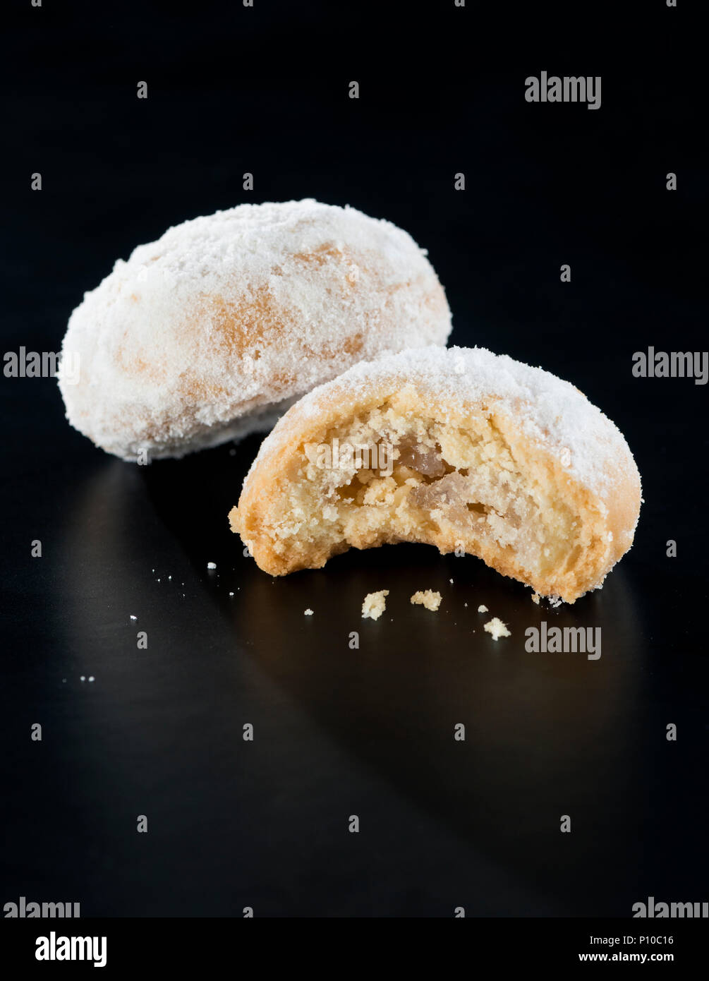 Traditional middle eastern feast hi-res stock photography and images ...