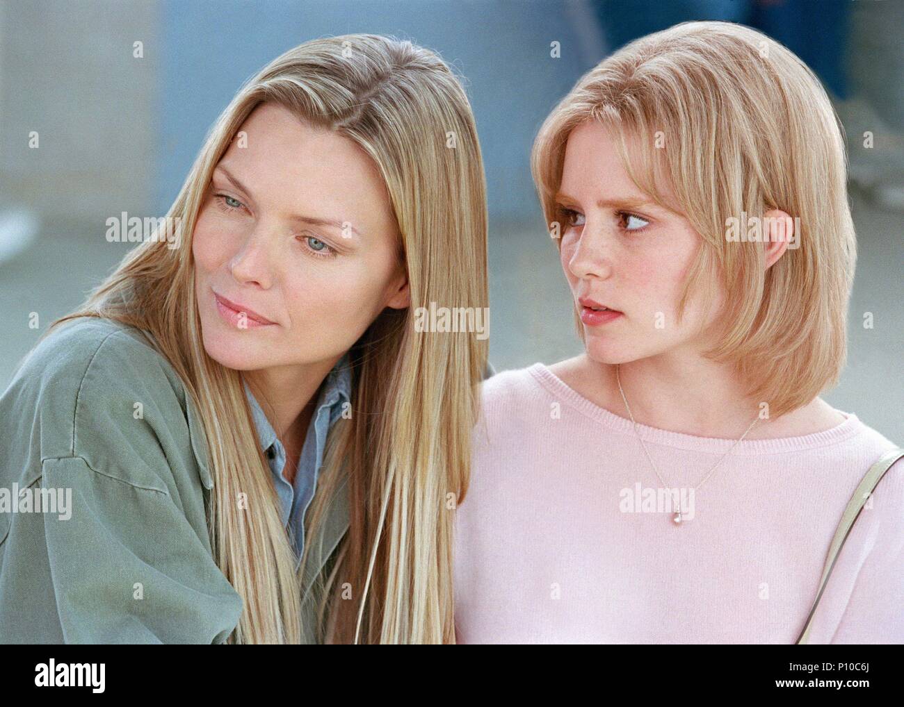 Original Film Title: WHITE OLEANDER. English Title: WHITE OLEANDER ...