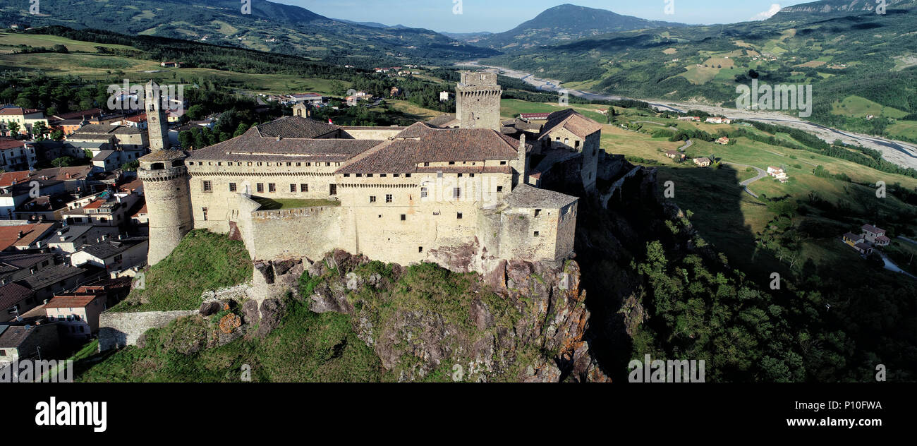 Aerial view of Bardi castle, Parma, Italy Stock Photo - Alamy