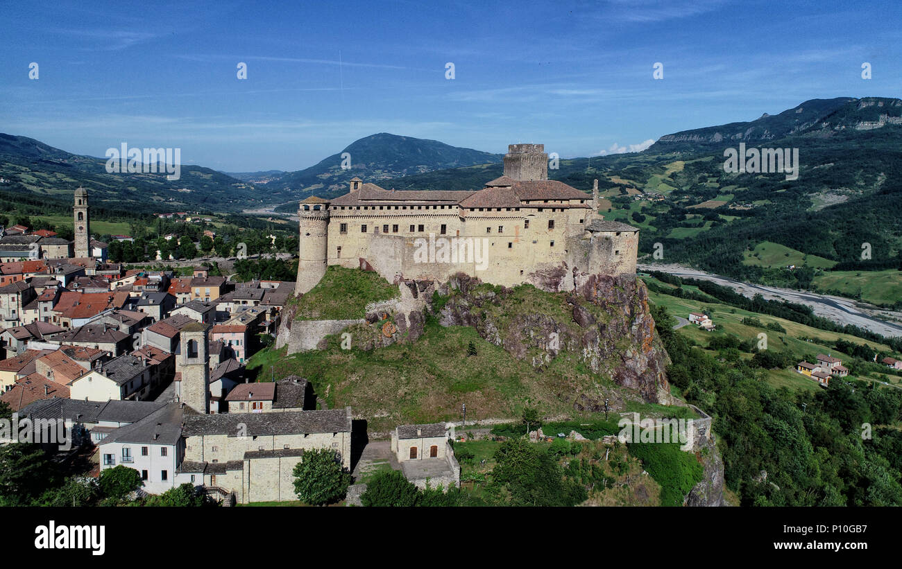 Aerial view of Bardi castle, Parma, Italy Stock Photo - Alamy